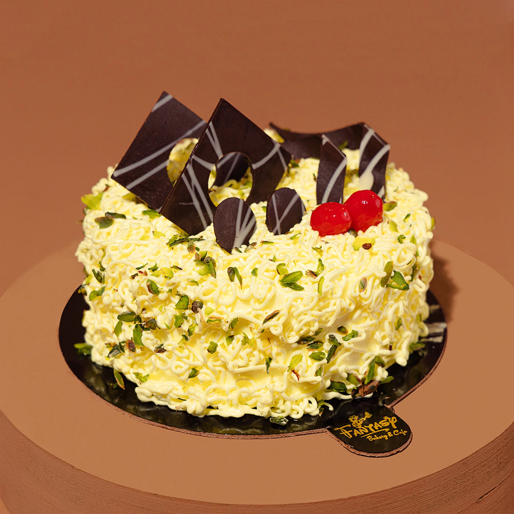 Ras Malai Fusion Cake, Indulge in Creamy Delight | Fantasy Bakery